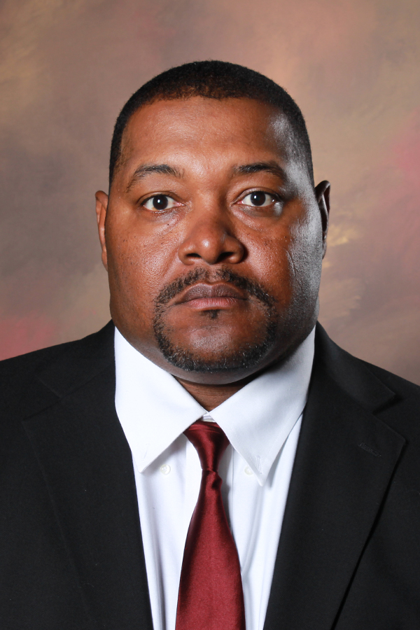 Hinds CC head football coach Murphy steps aside; new head coach named ...
