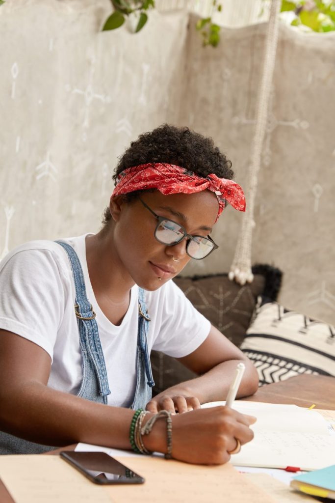 Top 10 Reasons Why the Internet is good for Students in Education - The ...