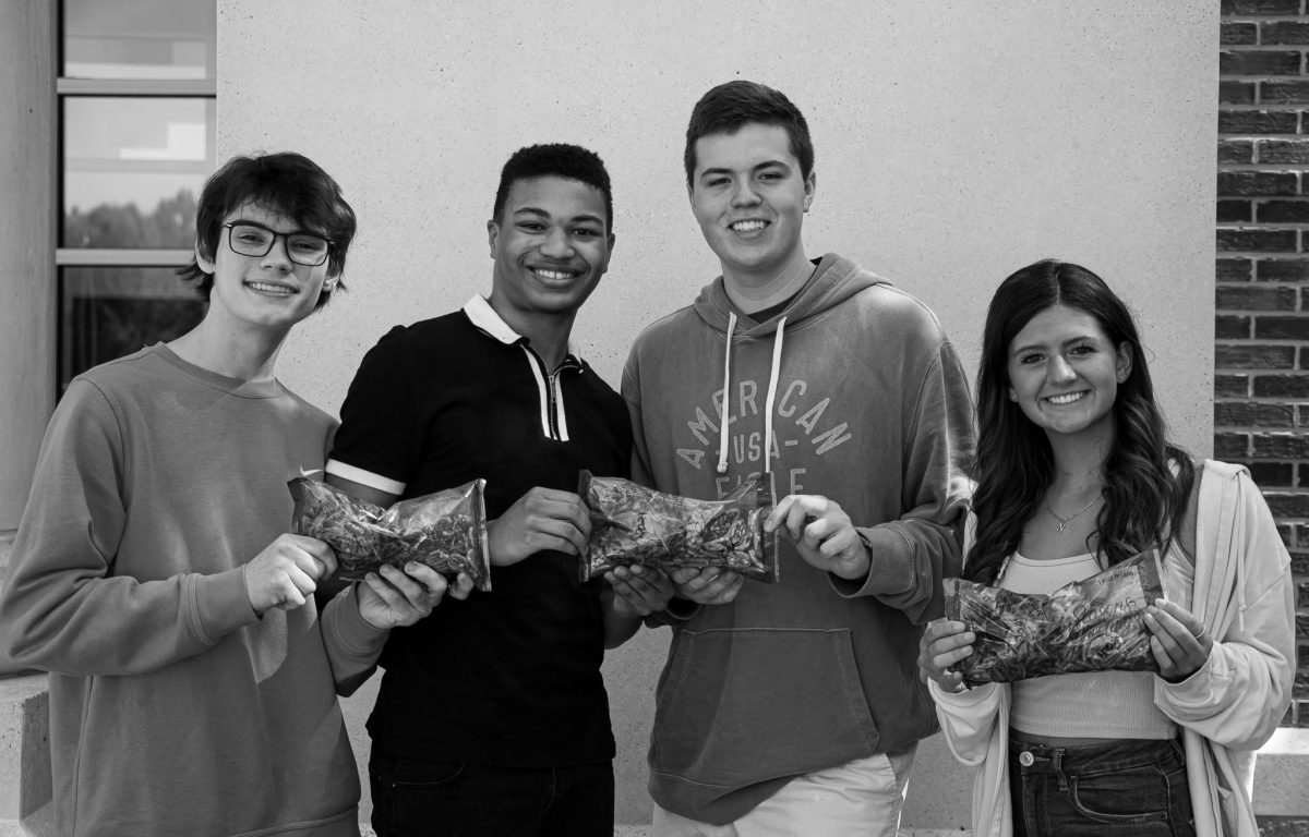 Attaché begins annual pecan sales - The Clinton Courier