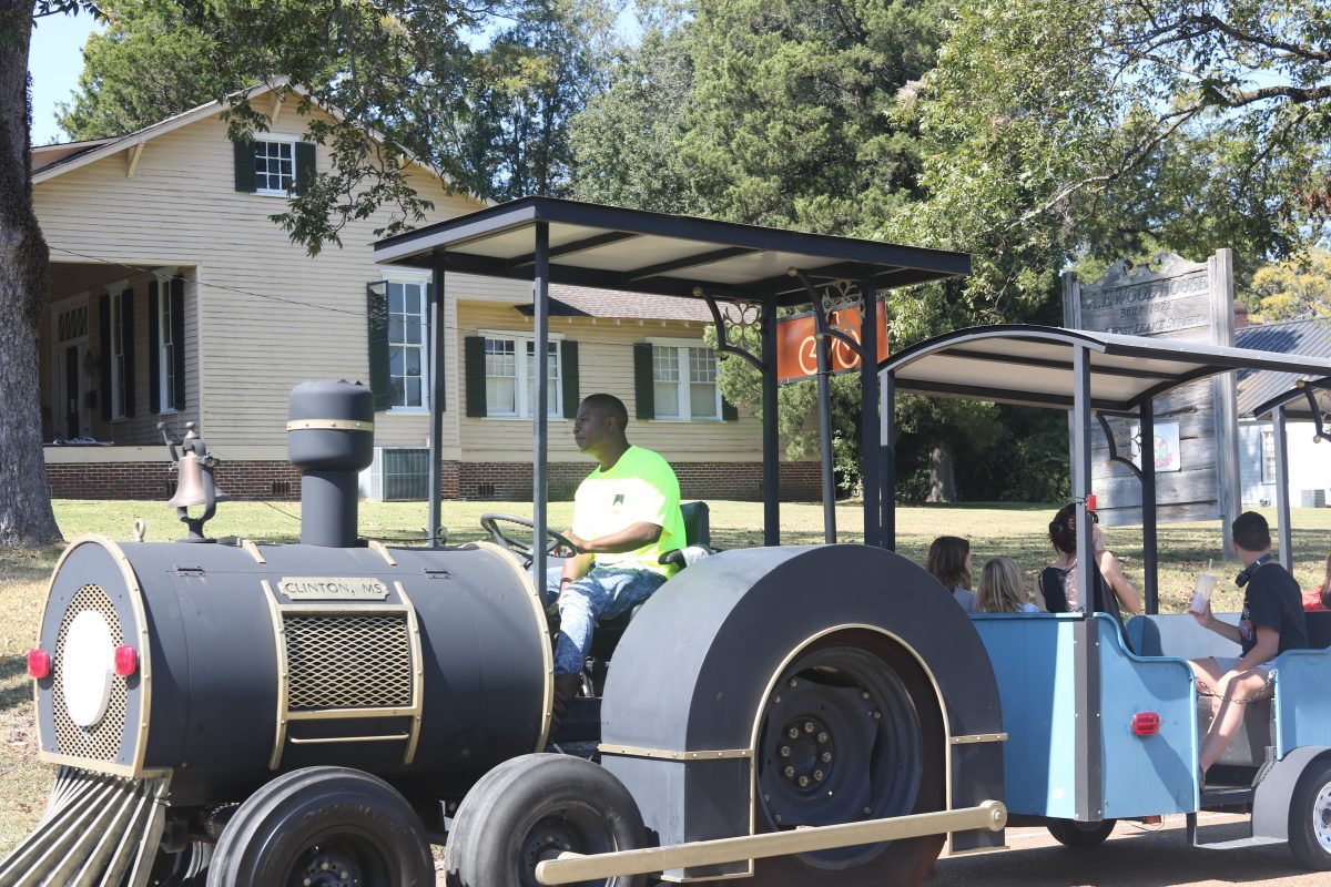 Fun for all at the Fall for Clinton market - The Clinton Courier