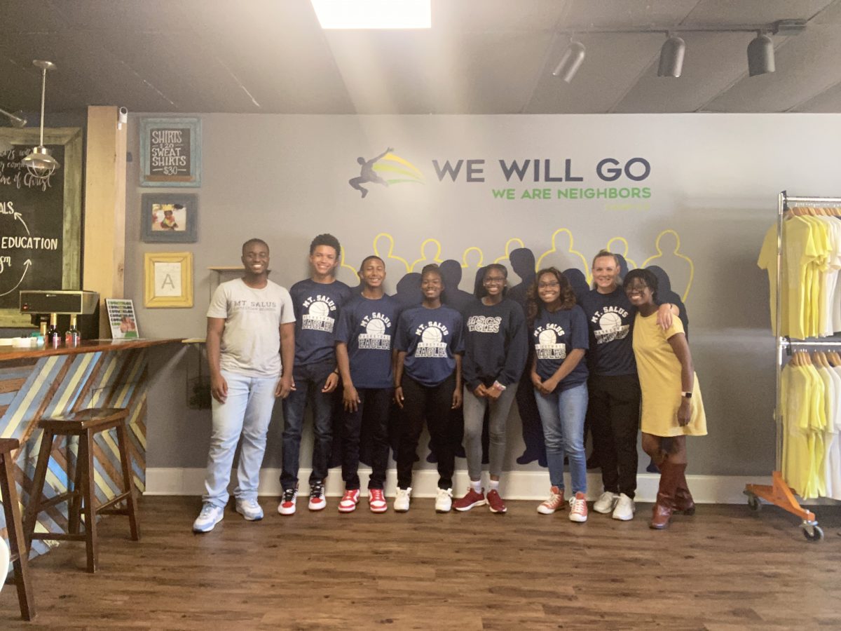 Mt. Salus students volunteer at We Will Go - The Clinton Courier