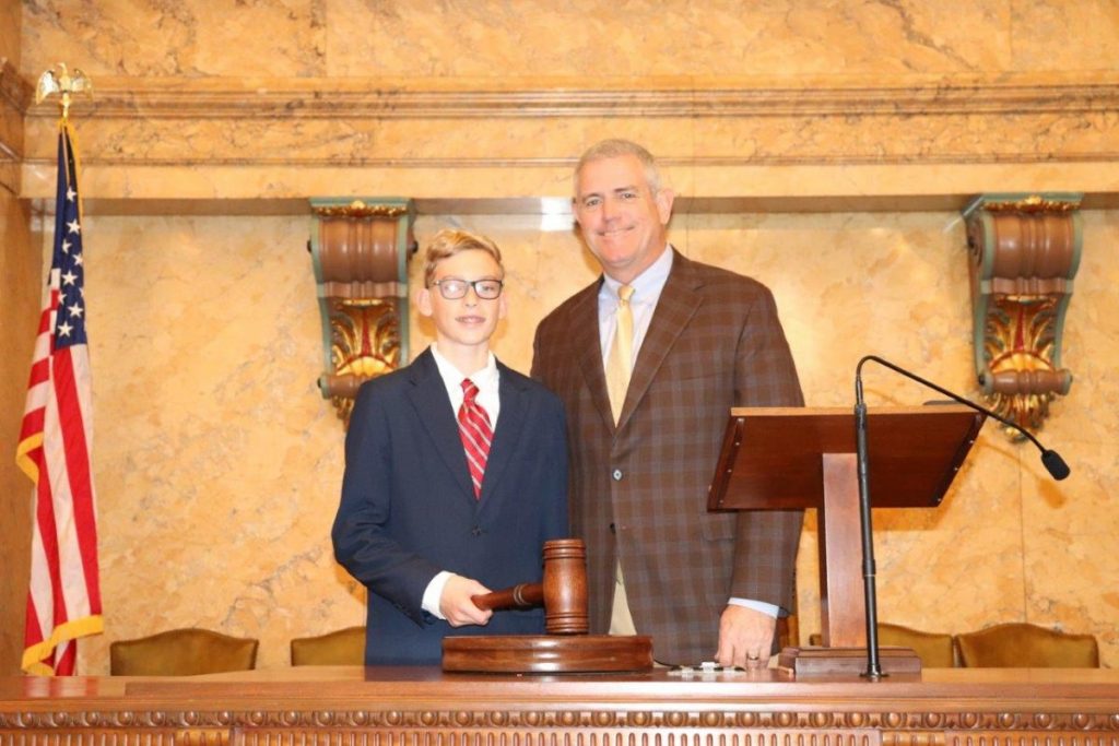 Clinton Students Page in Mississippi House - The Clinton Courier