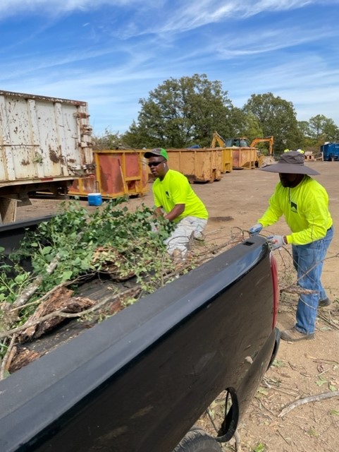 Fall Cleanup brings in tons of chemicals and debris - The Clinton Courier
