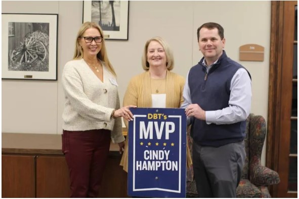 Mississippi College’s Longest-Tenured Employee, Banner Aficionado Earns ...