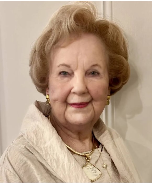 From recital hall to Women’s Council scholarship, 2024 Alumna of the ...