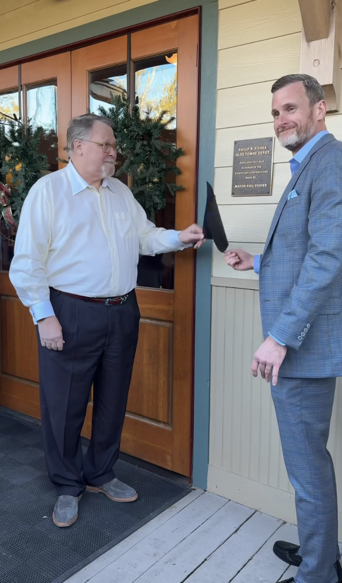 Depot now bears former mayor’s name - The Clinton Courier