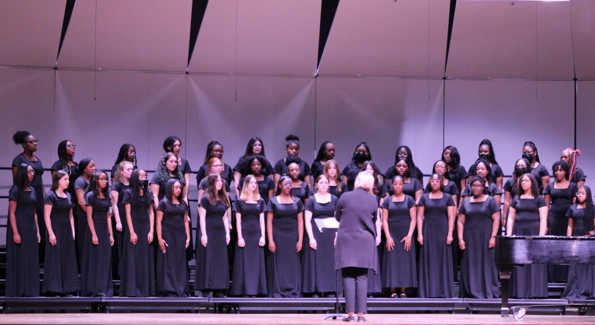 CJHS choirs receive all superior ratings - The Clinton Courier
