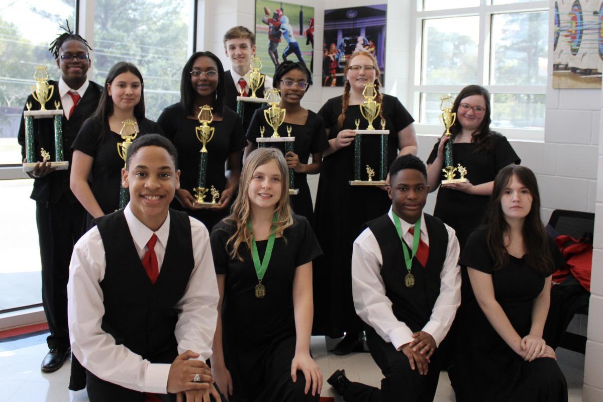 CJHS choirs receive all superior ratings - The Clinton Courier