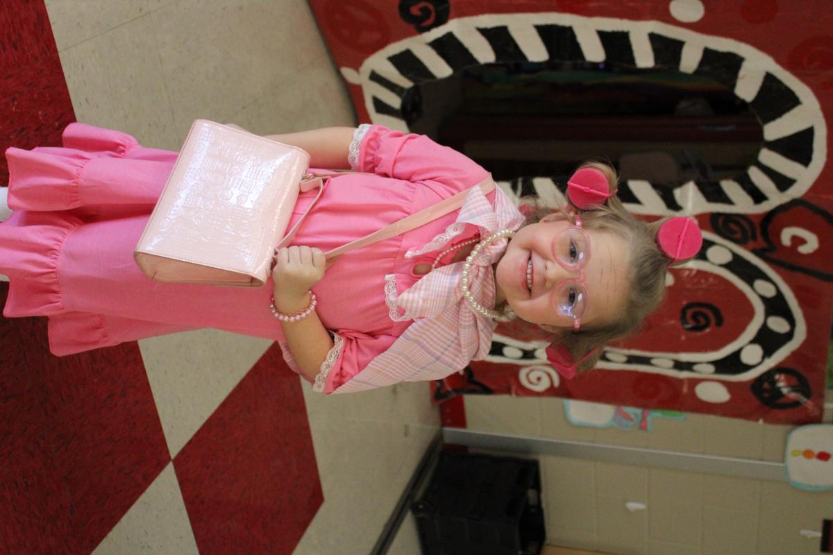 Clinton Park celebrates 100th day of school - The Clinton Courier