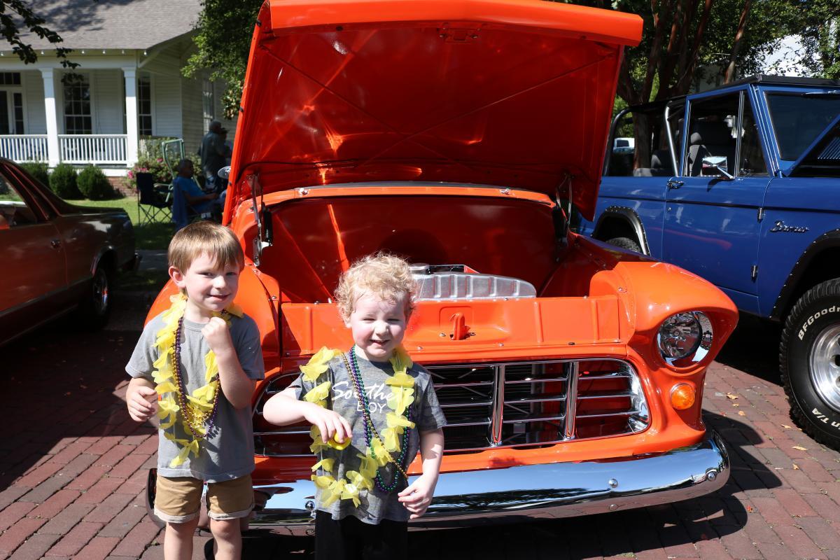 Cruzin’ Clinton Car Show showcases wheeled wonders - The Clinton Courier
