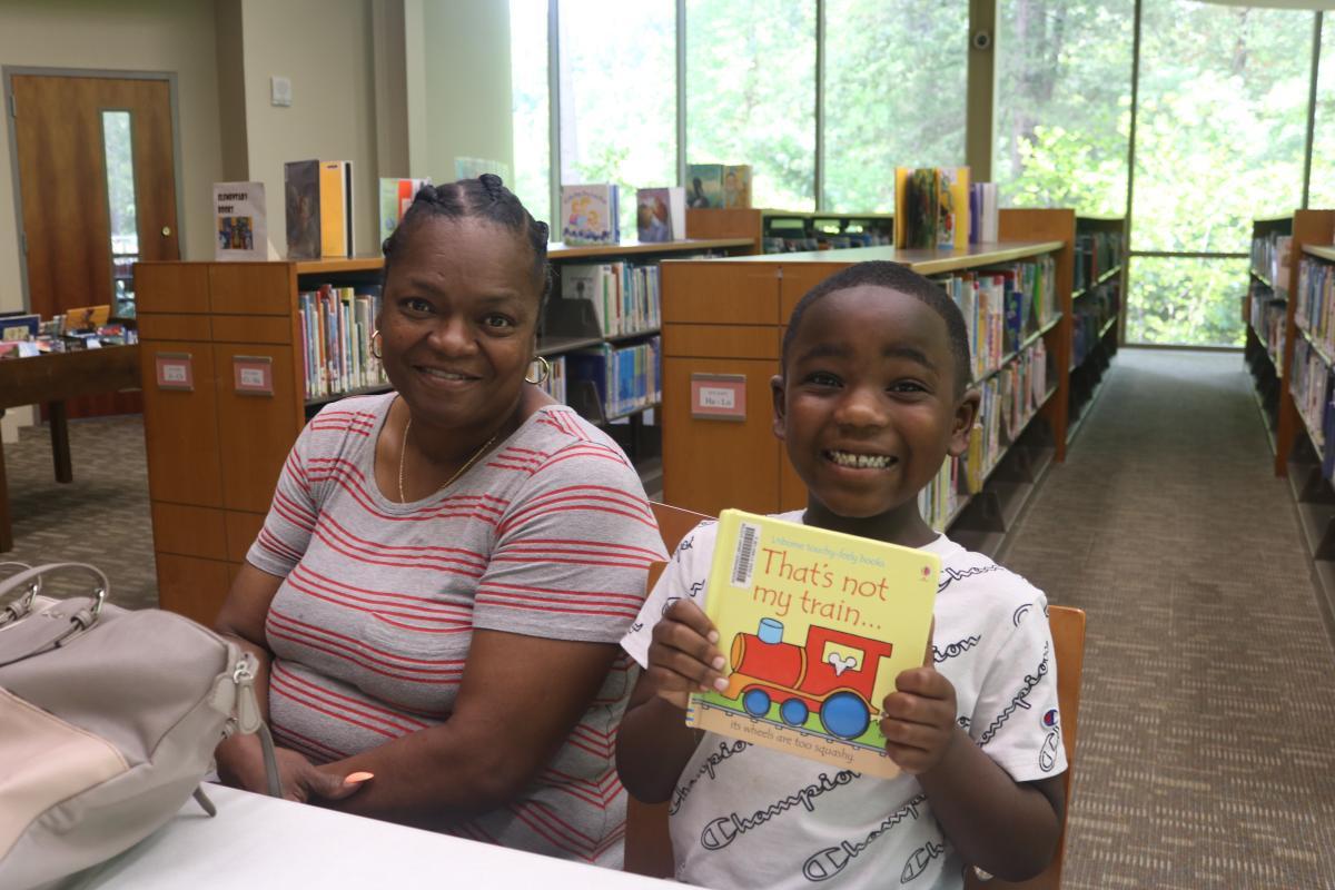 Quisenberry holds kick-off event for summer reading program - The ...