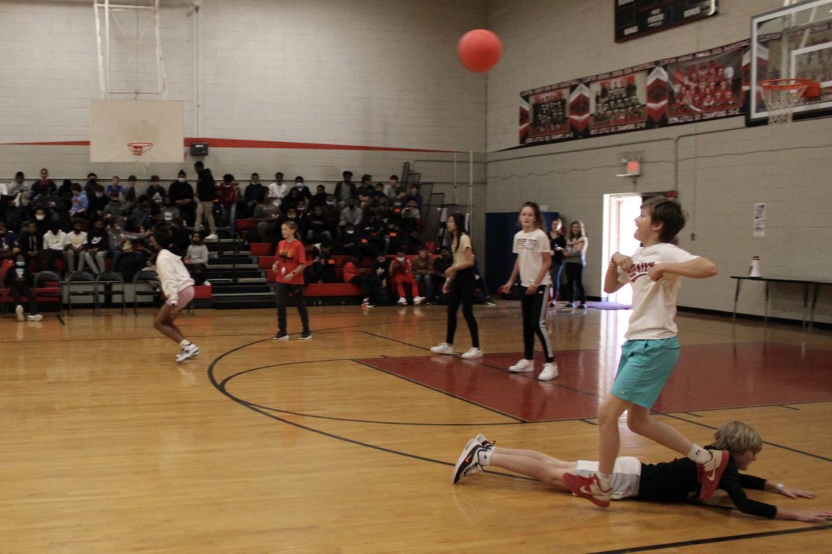 Students versus teachers dodgeball games held - The Clinton Courier